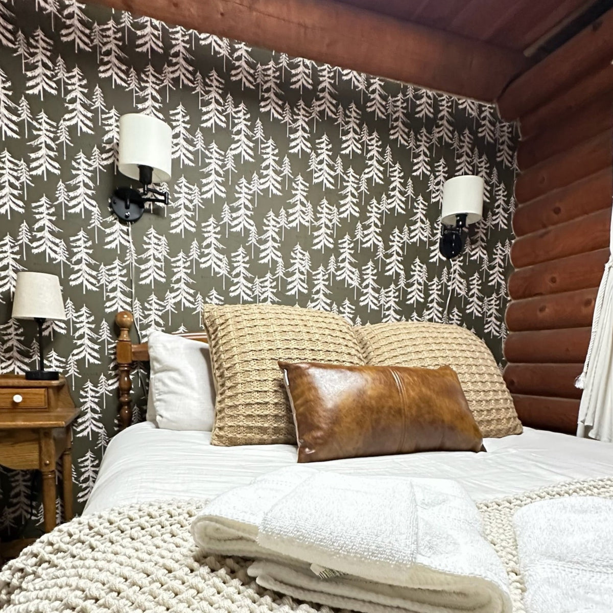 Cascade Wallpaper by Cassandra Zaniboni – Loomwell Home Goods